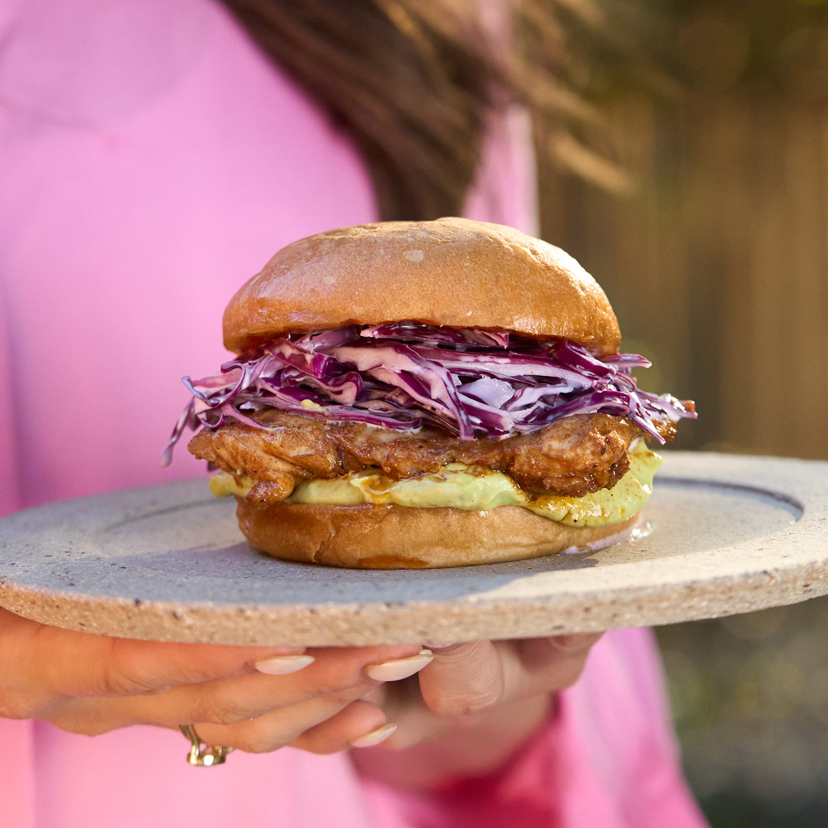 Sweet Chilli Chicken Burgers with Gorgonzola Slaw – HOTTODDY